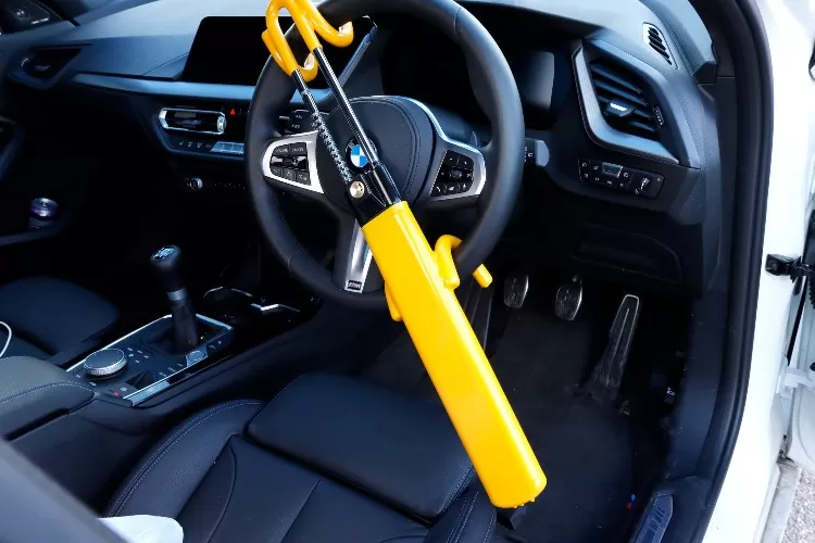 Double Hook Twin Bar Steering Wheel Lock